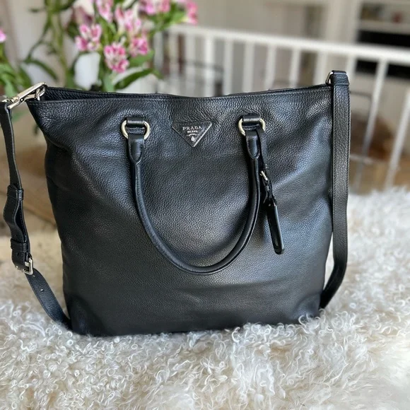 prada vitello nero